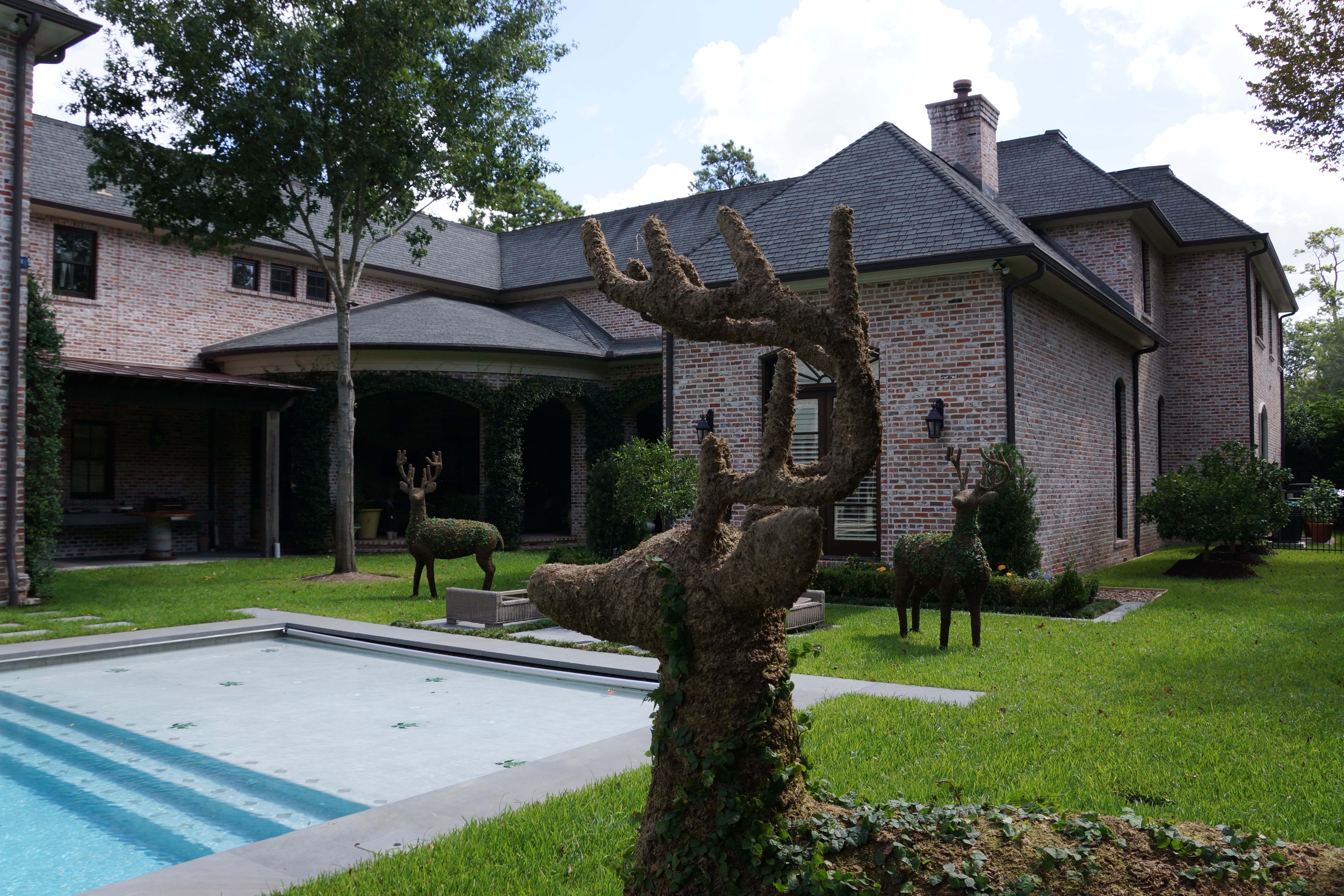 Deer Topiary